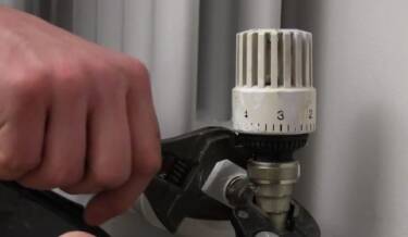 How to fix a leaking radiator | BestHeating Advice Centre