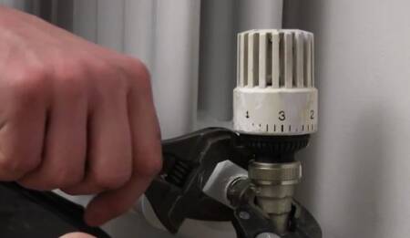 How to fix a leaking radiator | BestHeating Advice Centre