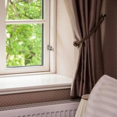 Curtains over radiators: All you need to know