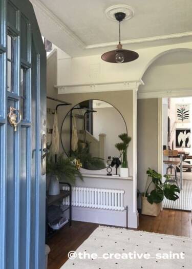 How to decorate above a radiator